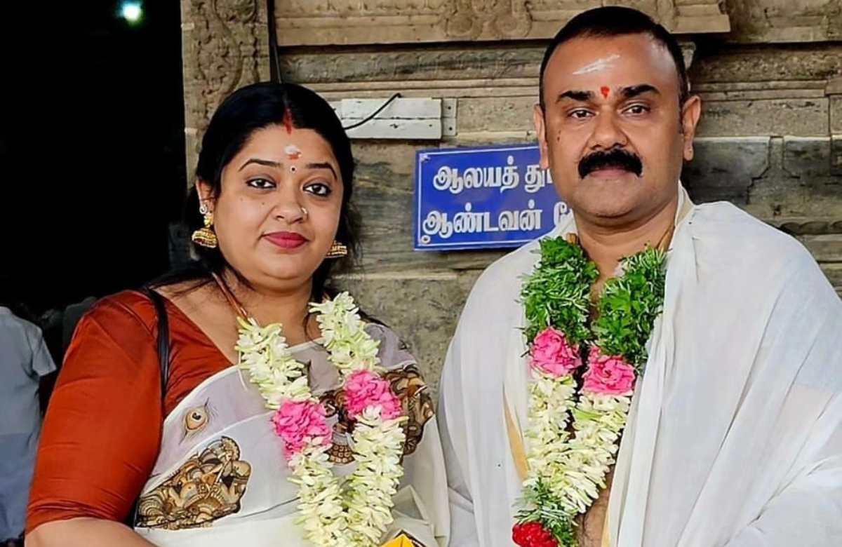 രണ്ടുപേരും ഒരു ചിറകിൽ പറക്കാൻ ആരംഭിച്ചിട്ട് 24 വർഷങ്ങൾ, വിവാഹ വാർഷിക ...